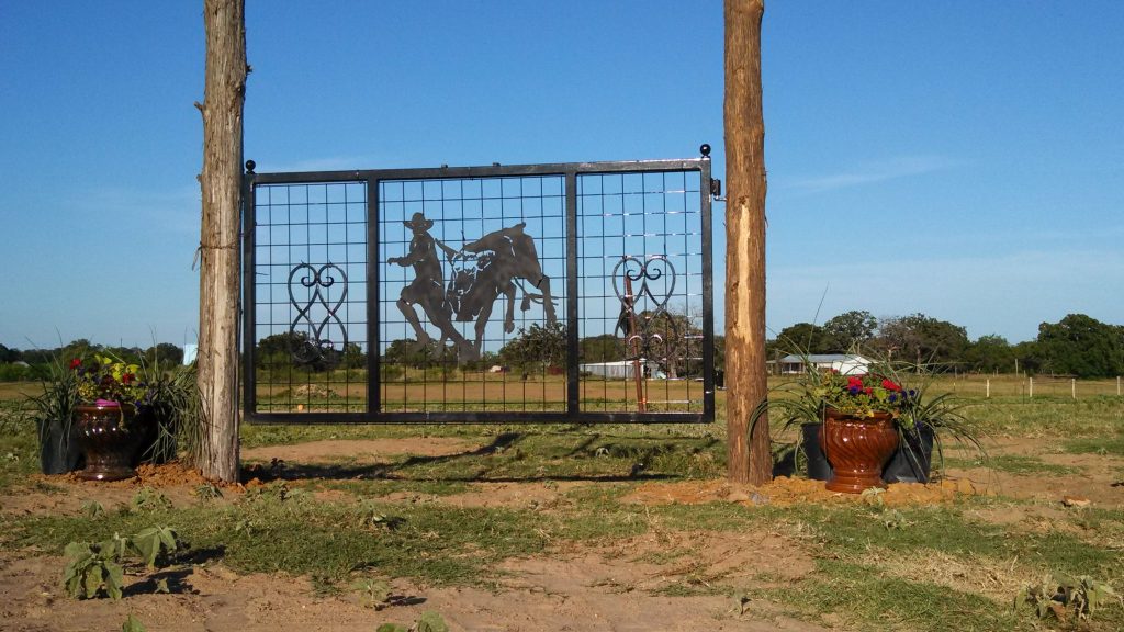 Farm Gate Rodeo Cowboy Bull By JDR Metal Art 3 | Custom Driveway Gates ...