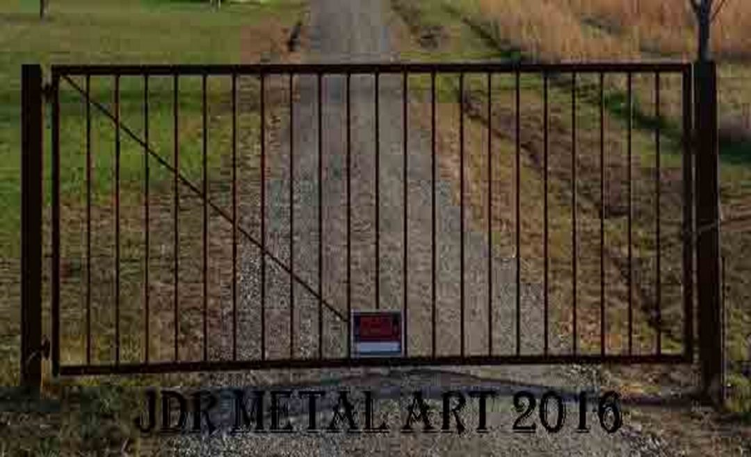 Simple-metal-gate-unsmushed | Custom Driveway Gates | JDR Metal Art ...