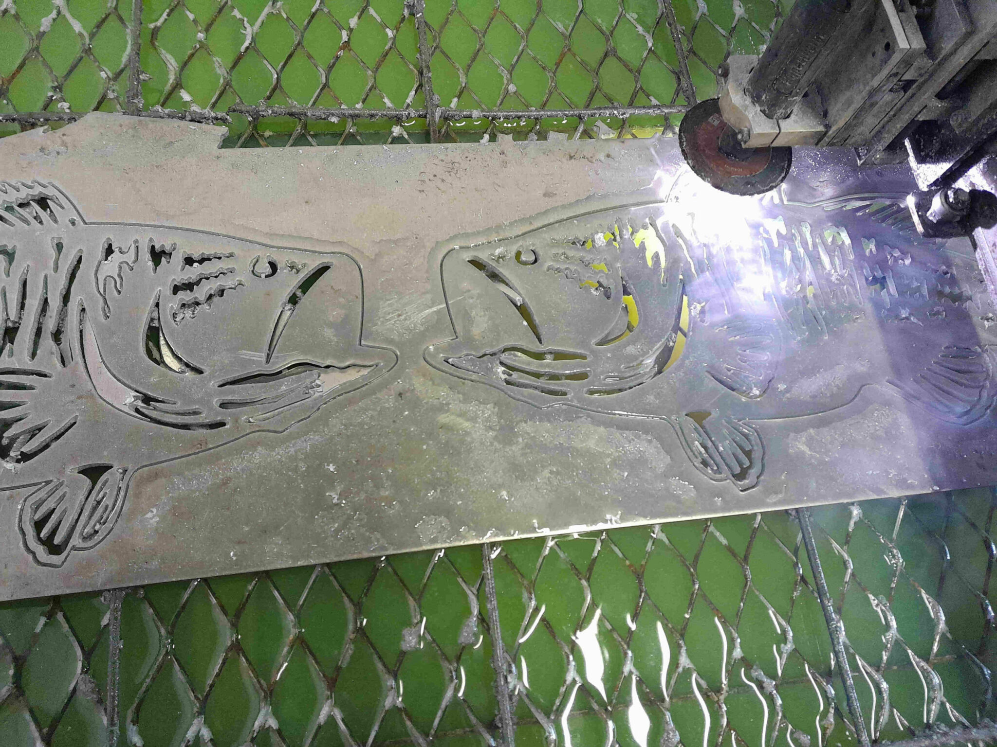 Aluminum slide gates with bass silhouettes for metal driveway gates 1 ...